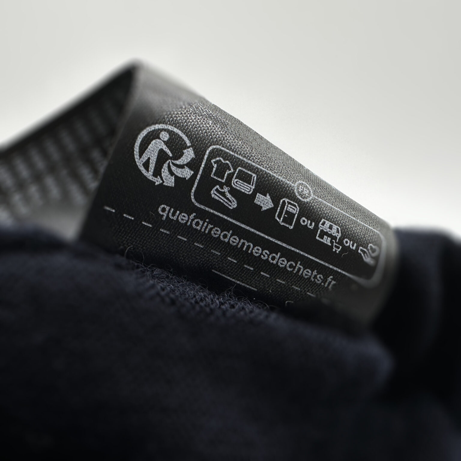 Selling Products in France - We Will Assist You in Achieving the Triman ...